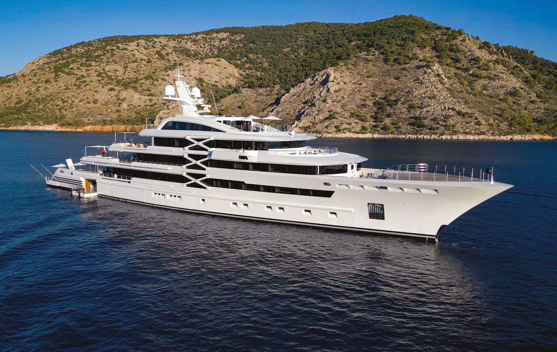 Project X yacht (Golden Yachts, 87.6m, 2022)